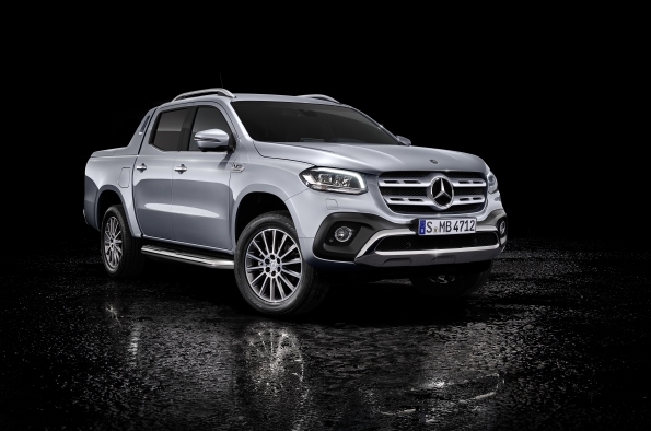 World premiere: Mercedes-Benz Vans presents the X-Class with six ...